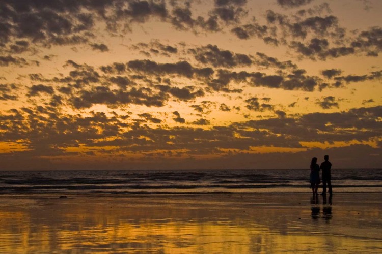 15+ Pictures of Love Couples at Sunset, Couple Sunset Wallpapers