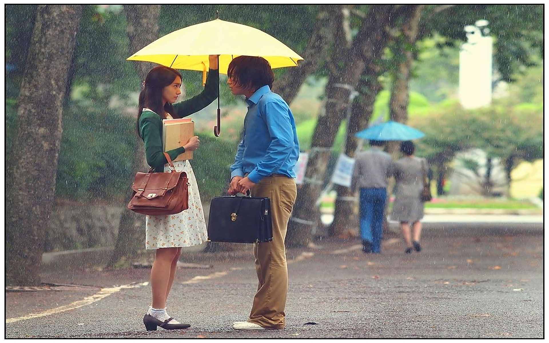 20 Love Couples Romance In The Rain Wallpapers